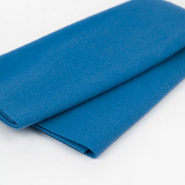 Wool Fat 1/8 56 Crystal Blue